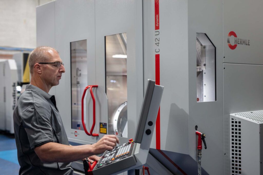 Machining Capabilities - Broadband Tooling